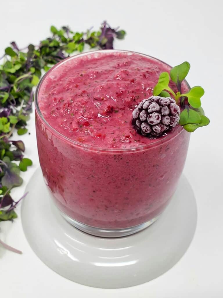 Easy Microgreens Smoothie Recipe (5 Minutes!) | Low Histamine Eats